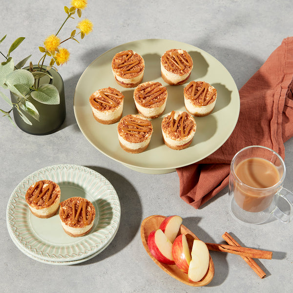 Mini Apple Crisp Cheesecake – Elite Sweets
